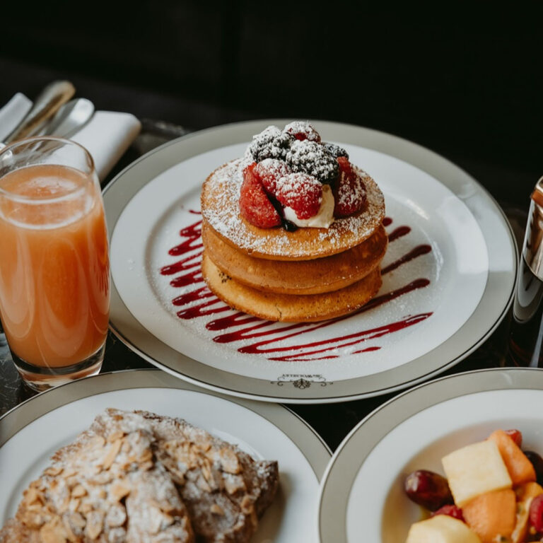 The Wolseley Delivers Iconic Dining